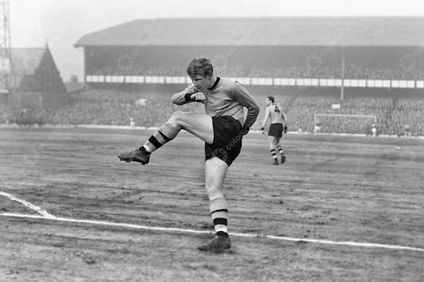 Alan Hinton book – Charlie Bamforth Brewing and Beer